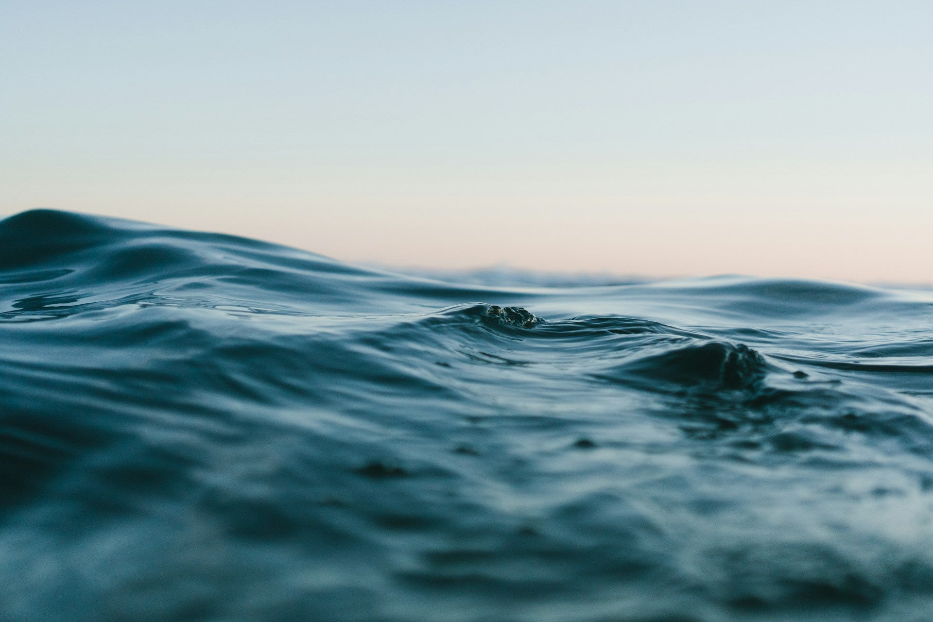 Grief Comes in Waves (And That Doesn’t Mean You’re Drowning) – laurelbox